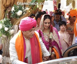 Akshay Kumar’s Sister Alka Bhatia Weds Surendra Hiranandani — Indian ...