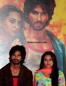 Cast of “R. Rajkumar” Launch Trailer in Mumbai — Indian Fashion