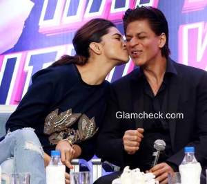 The cast of Happy New Year during a Promotional event in New Delhi ...