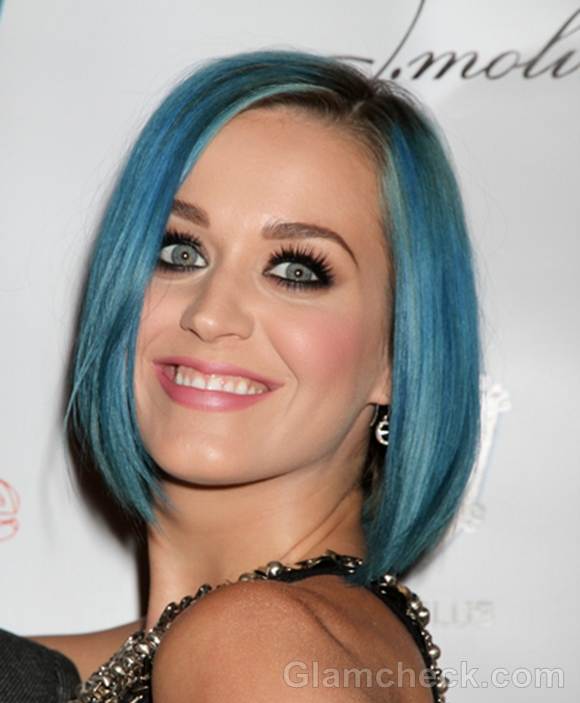Katy Perry Sports Candy Blue Hair Color at Las Vegas Event
